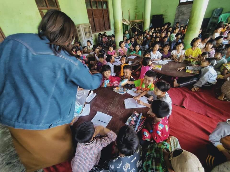 Khit Thit Media On Twitter မုံရွာ အမြင့်လမ်း သပိတ် အင်အားစုများက Nug