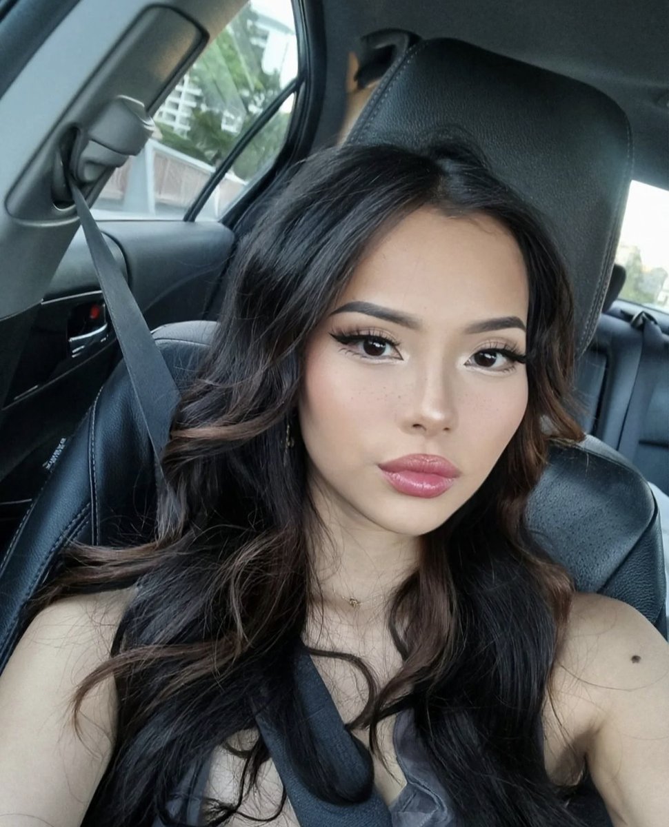 Need a ride, boys? IG: minaxash Chrome Crumpet @chromecrumpet