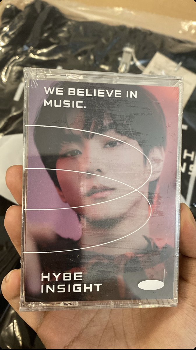 ENHYPEN Marketplace on Twitter: "RT @mint_sunoo07: wts lfb ph Hybe Insight photocard set - on ...