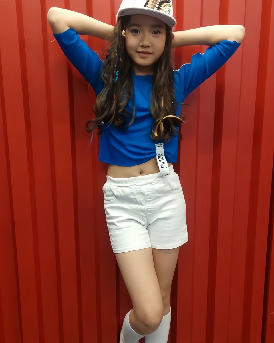 rora pics on Twitter: "rora predebut pics #RORA #로라 #BABYMONSTER #베이비몬스터"