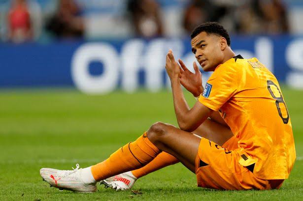 جريدة أوليه الرياضية/إيان راش يوجه رسالة إلى غاكبو بشأن كيفية تحسين ...