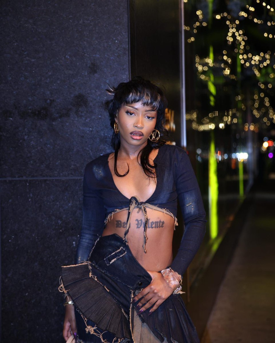 ℳ on Twitter: "RT @unclewaffffles: Ain’t no regular"