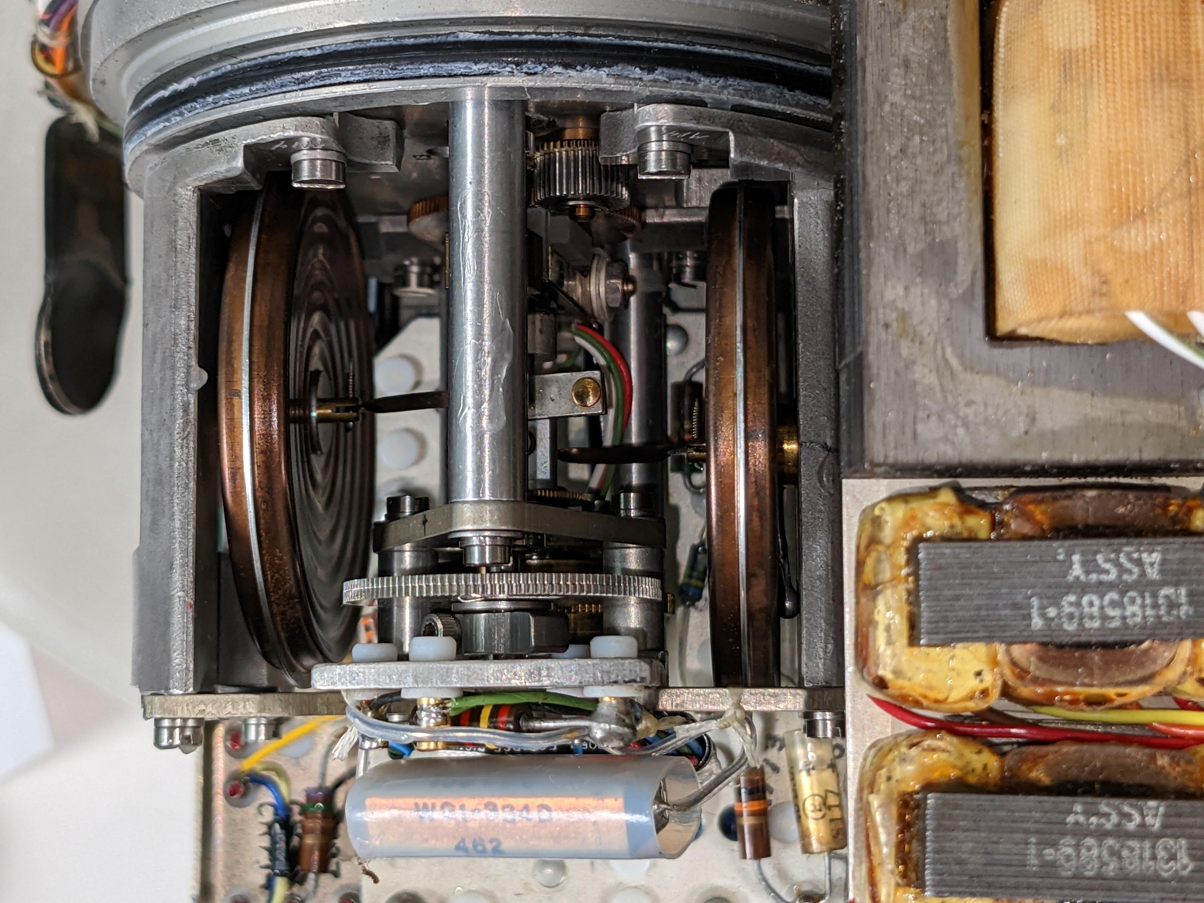 Ken Shirriff on Twitter: "The Bendix Central Air Data Computer (CADC) is an amazing ...