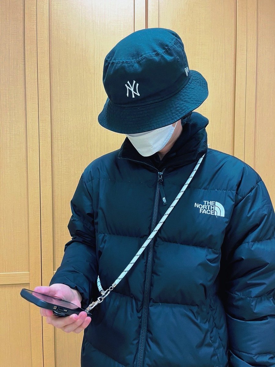 プラスタッフ on Twitter: "Plastic Tree「Plastic Tree Live Chronicle 〜2012-2020〜」 早期予約特典「オリジナルスマホストラップ ...