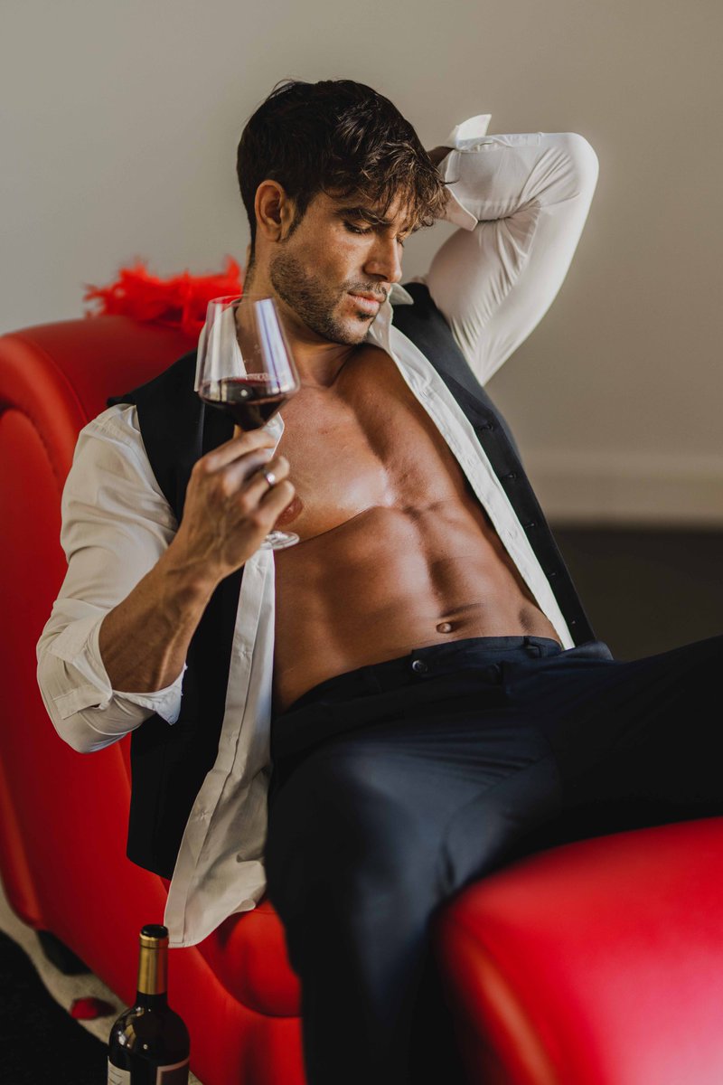 RawMan on Twitter: "RT @mariohervasss: Happy Valentine's Day 😈🌹🍷 today I have a very special ...