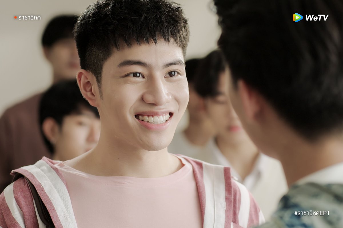 WeTV Thailand on Twitter: "2 ประธานหอ "สงคราม-อ้าย" ใกล้จะมาพบกับทุกคนแล้ว! คืนนี้ ตอนแรกกับ ...