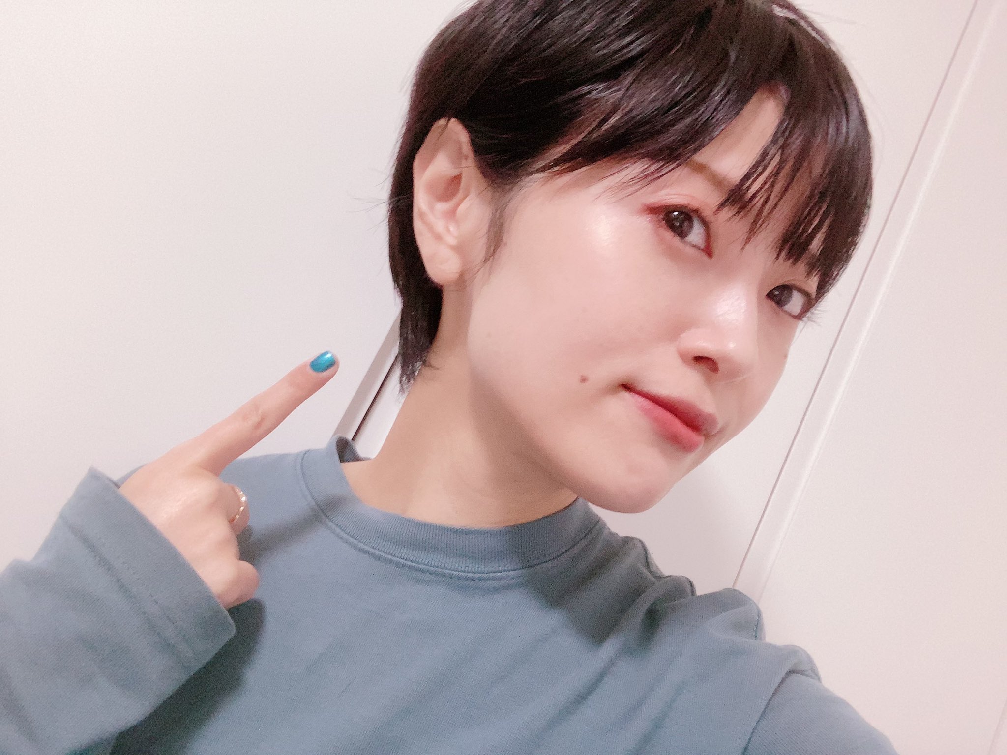 今井麻夏 on Twitter: "髪切った！短！ https://t.co/F6z0QKTSZp" / Twitter