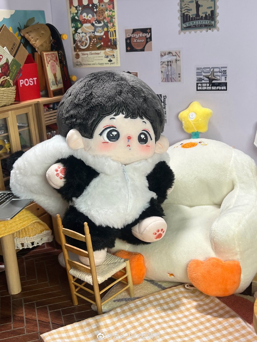 Zhan Zhan the Brave on Twitter: "Zhan Zhan in his little, cosy home. # ...