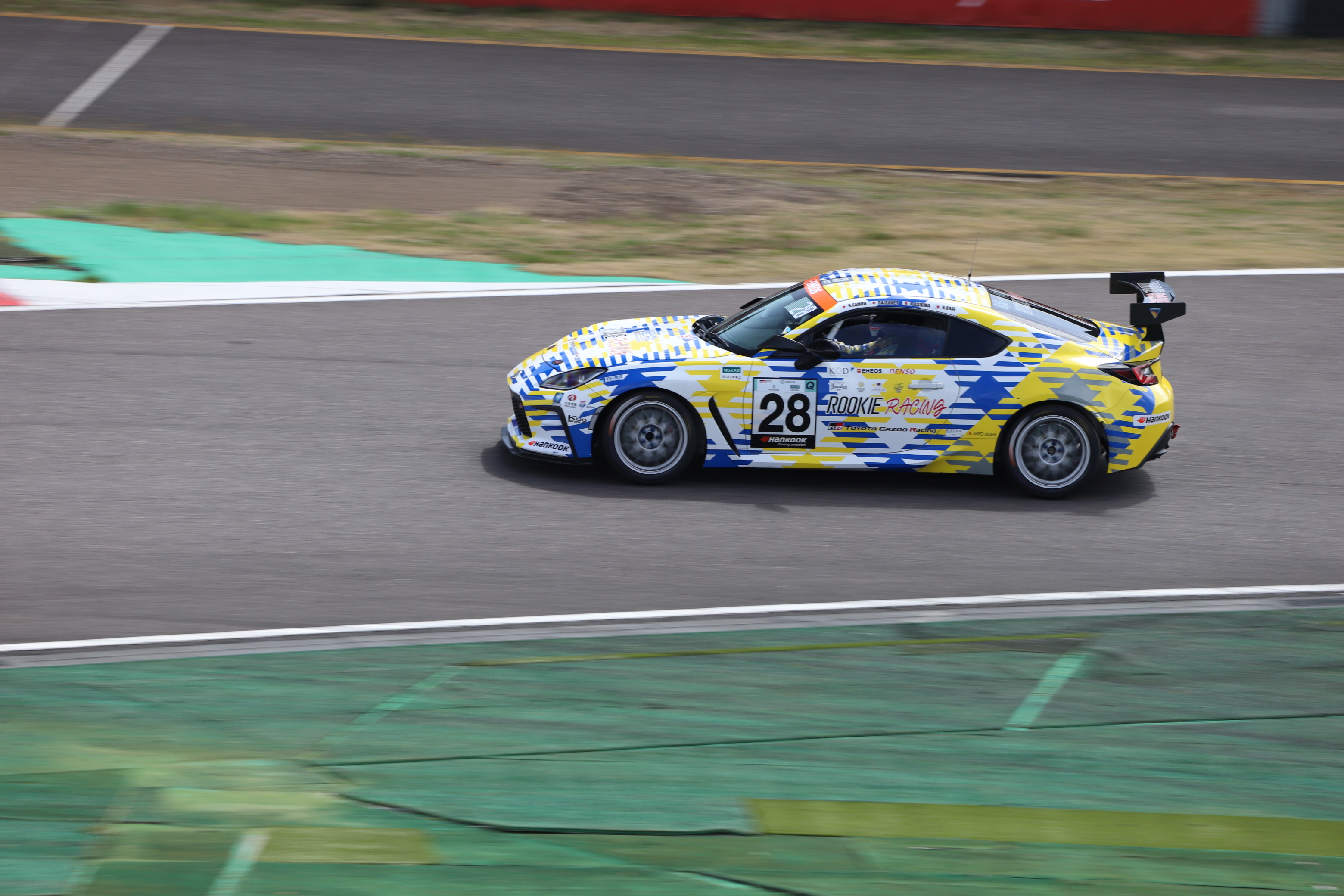 VIPER_ on Twitter: "#S耐 #Rd1鈴鹿 #スーパー耐久 #鈴鹿サーキット #STーQクラス #28号車 #Hankook #ENEOS #オークルーキーレーシング ...