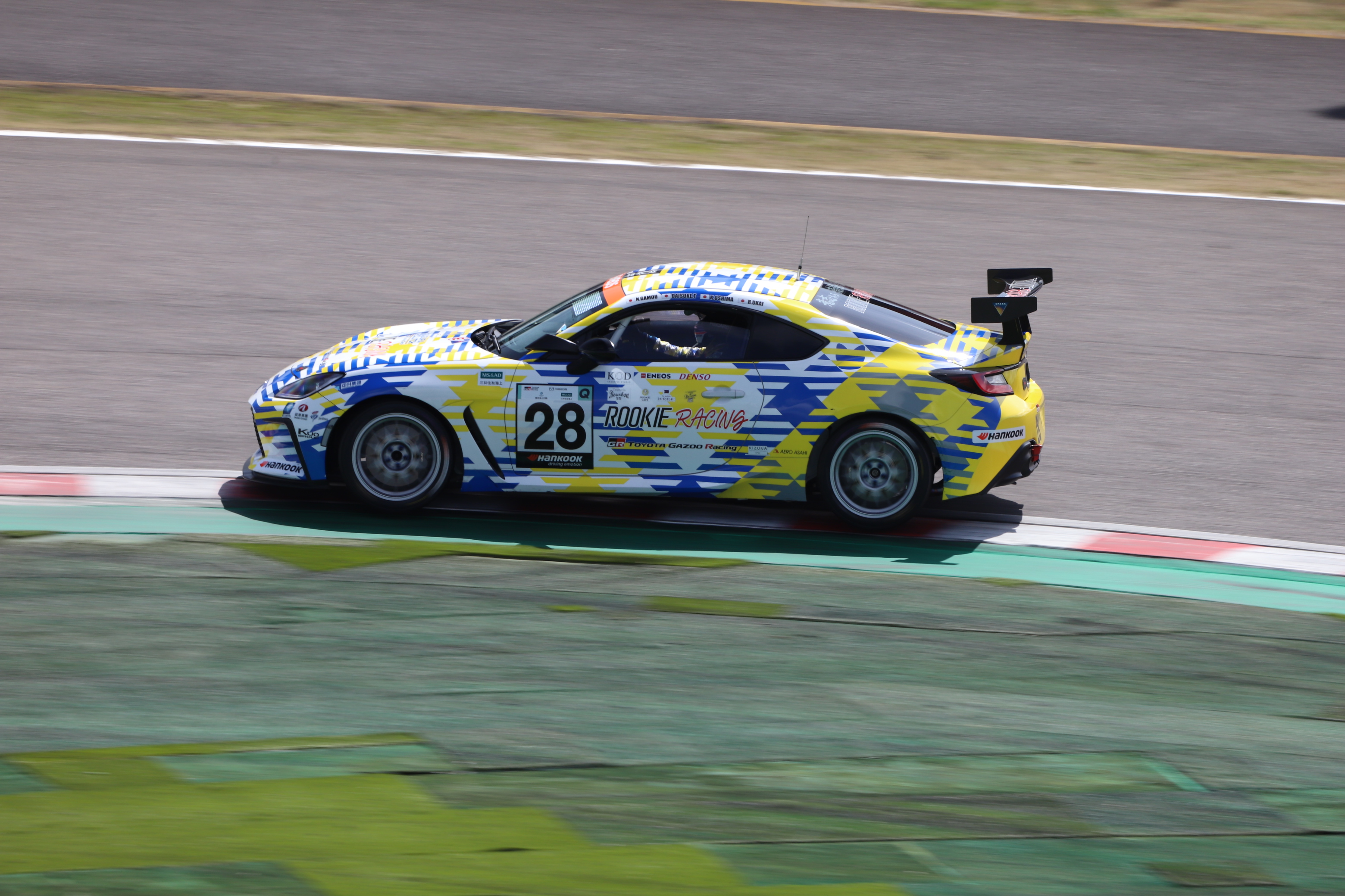 VIPER_ on Twitter: "#S耐 #Rd1鈴鹿 #スーパー耐久 #鈴鹿サーキット #STーQクラス #28号車 #Hankook #ENEOS #オークルーキーレーシング ...