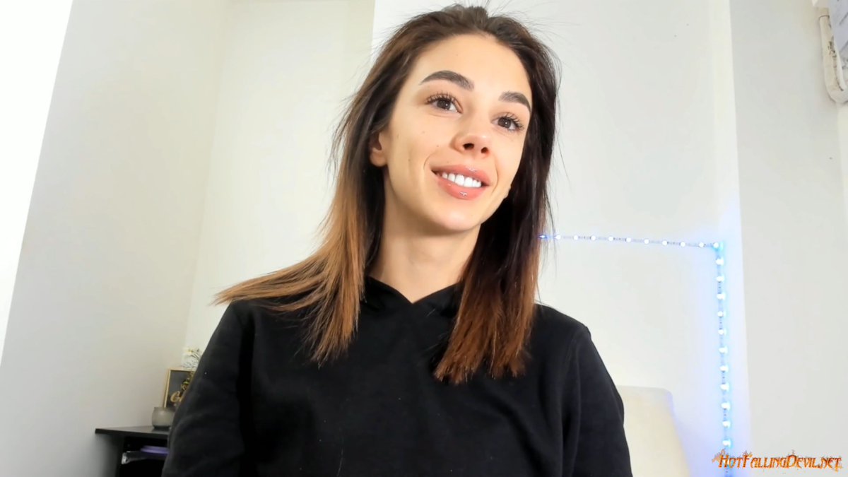 Hotfallingdevil Fans on Twitter: "Online on http://hotfallingdevil.net Share moment with sweet # ...