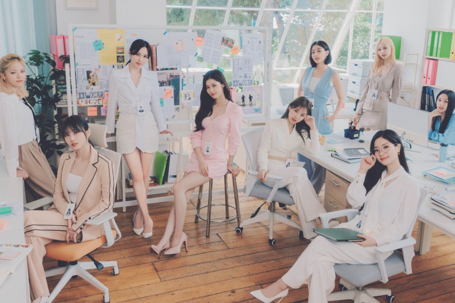 Soompi on Twitter: "#TWICE Reveals Comeback Schedule For "READY TO BE" https://t.co/u2LoqQepDn ...