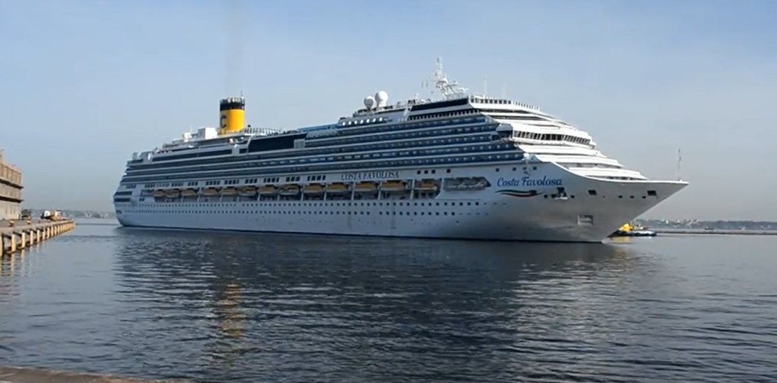 PortalPortuario on Twitter: "Uruguay: Cruceros Costa Favolosa y Silver ...