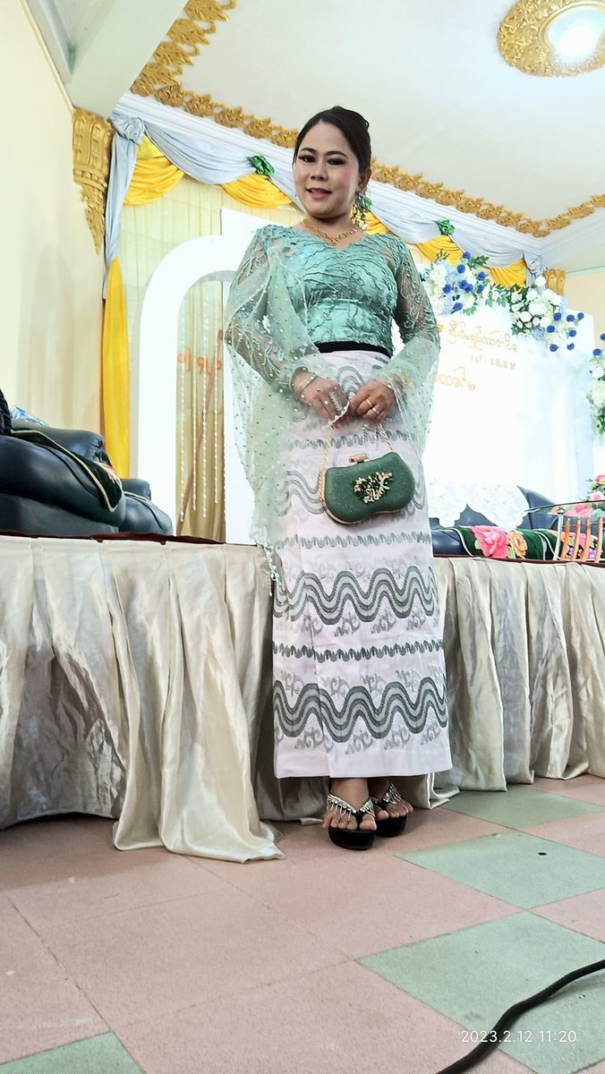 Angle on Twitter: "Mee"