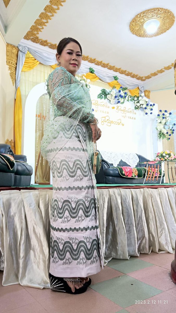 Angle on Twitter: "Mee"