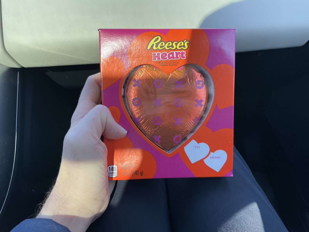 Alec Behan On Twitter Mom Got Me A Reeses Chocolate And Peanut
