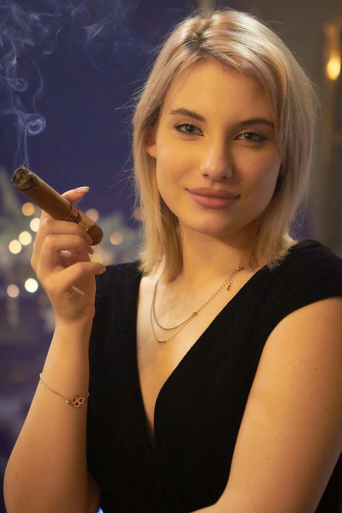 Cigar Fetish Uk On Twitter Cigarfetish