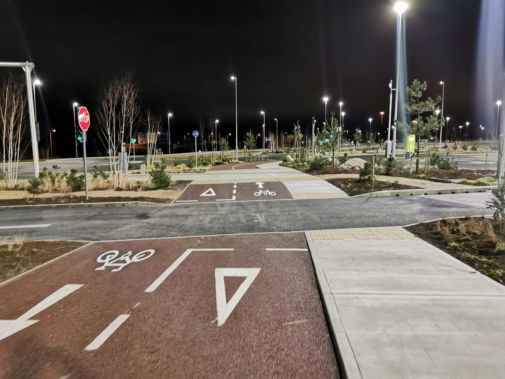 Deaglán Ó Broin on Twitter: "@IrishCycle You should cross over and see where they've marked a ...