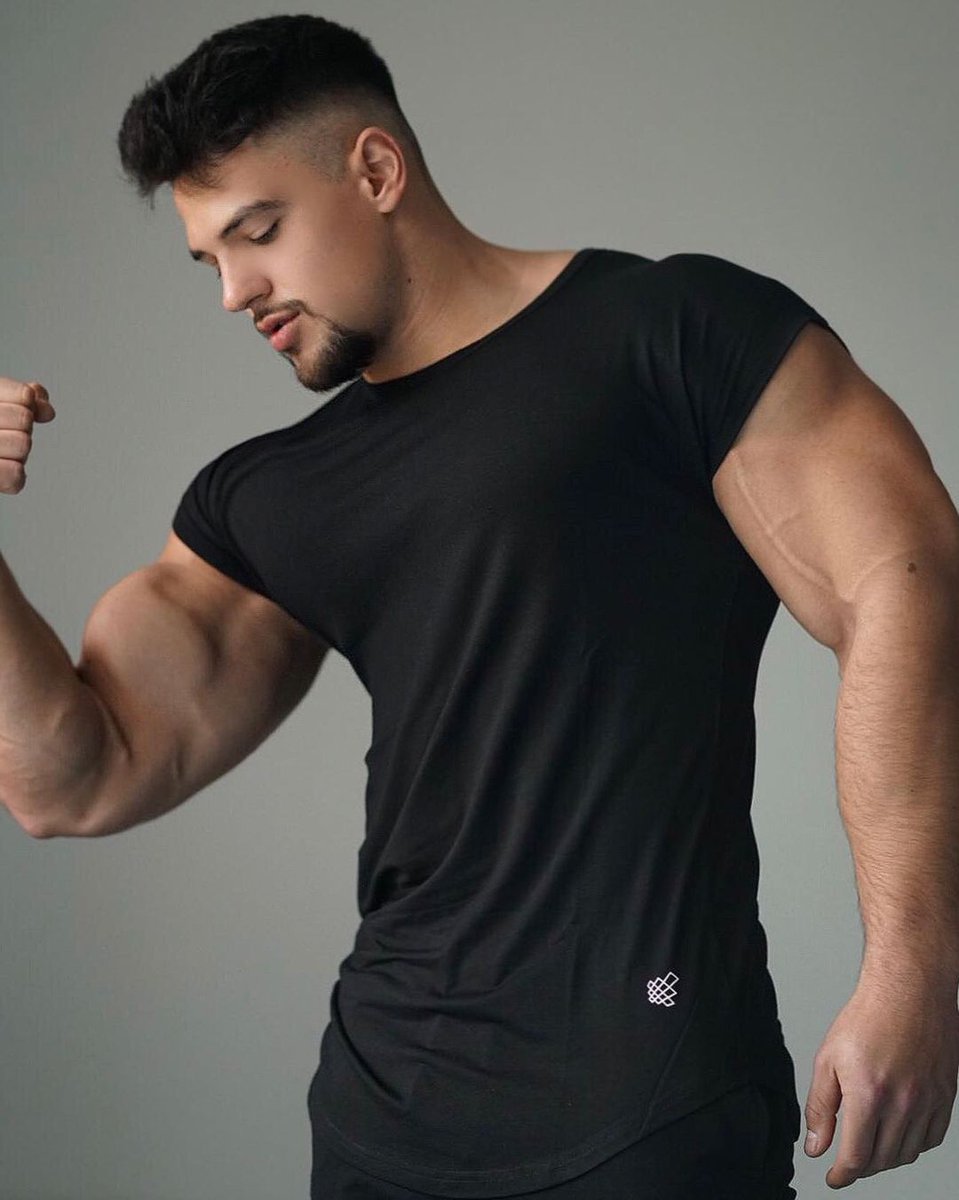 ImMENsus Sergeantus on Twitter: "RT @BodiesDesired: Jamar Pusch"