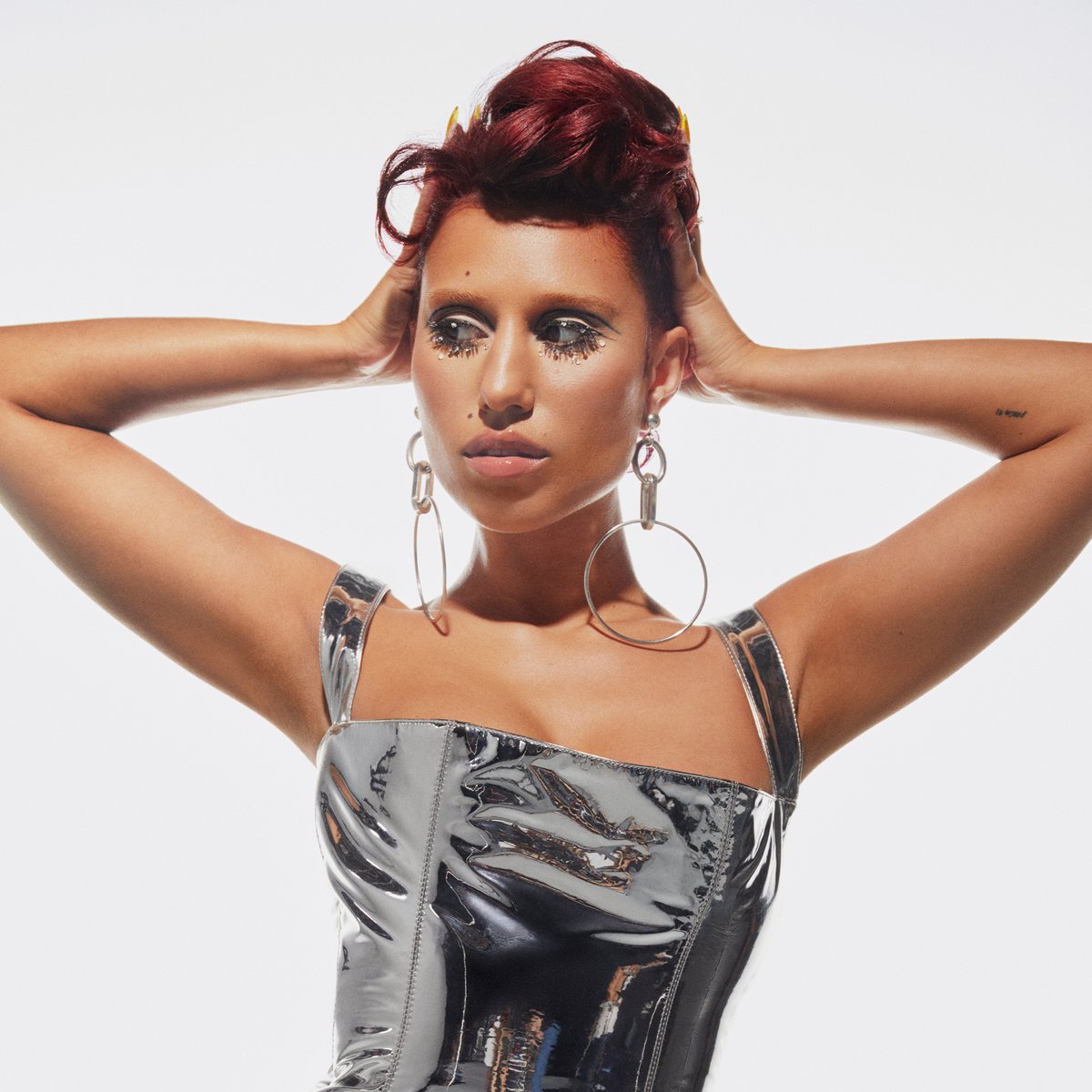 Apple Music @AppleMusic Timeline, The Visualized Twitter (Analytics)