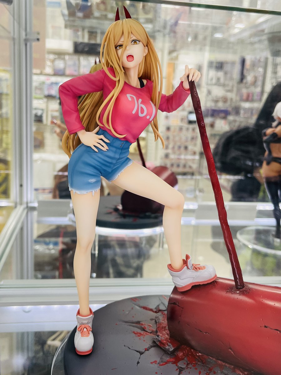 AmiAmi English on Twitter: "🩸Exclusive sale at AmiAmi!🩸 Chainsaw Man Power 1/7 Complete Figure ...