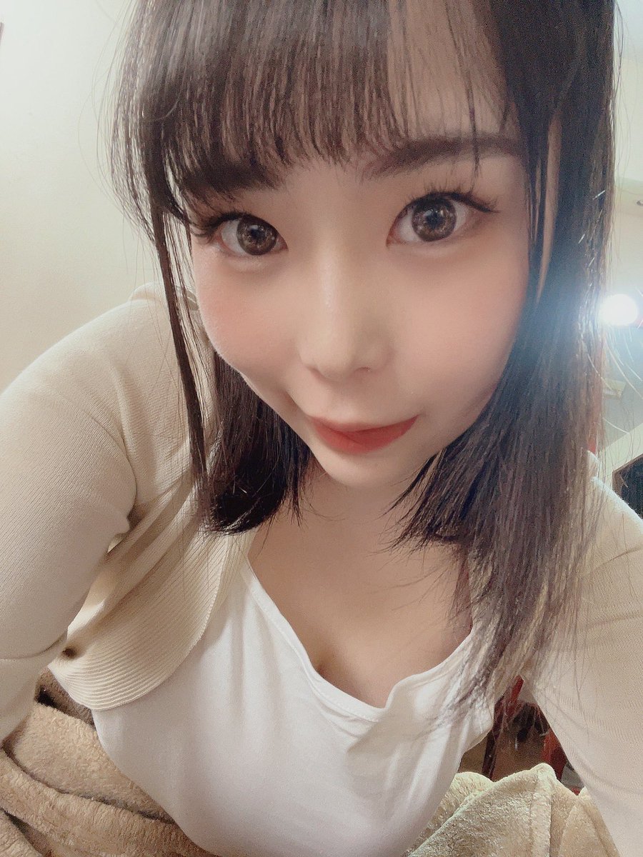 吉根 ゆりあ⚜ on Twitter: "撮影した！(写真は関係ない)"