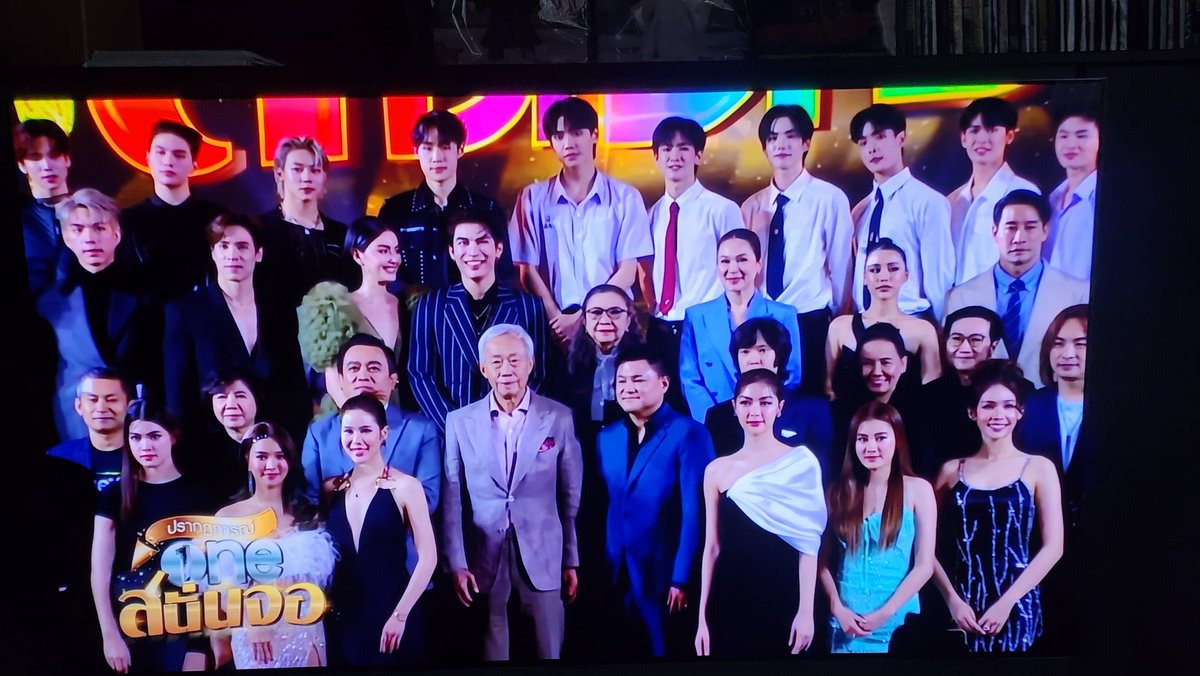 PORNPRAPAA on Twitter: "RT @tsk_ksy: สุบสิดกับดาวิก็คือเม้าท์กันไม่หยุด RAKRAI WITH MEW #one ...