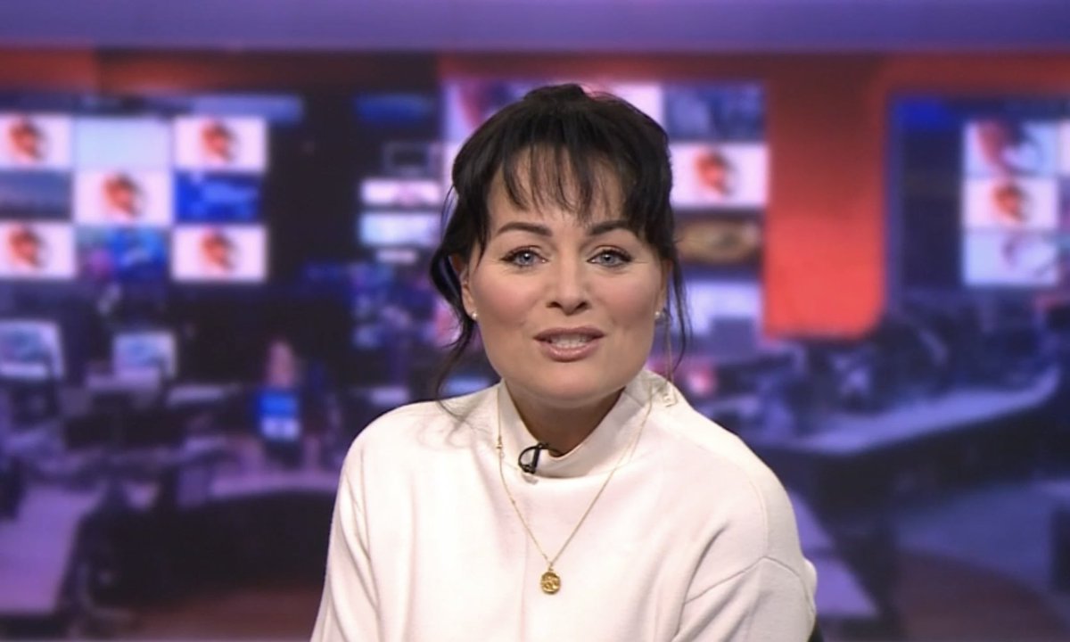 TVNewsCaps📺📺📺📺📺 on Twitter: ".@VValentineNews (@BBCNews) 03-02-2023 📺📺📺📺📺📺📺📺📺📺📺"