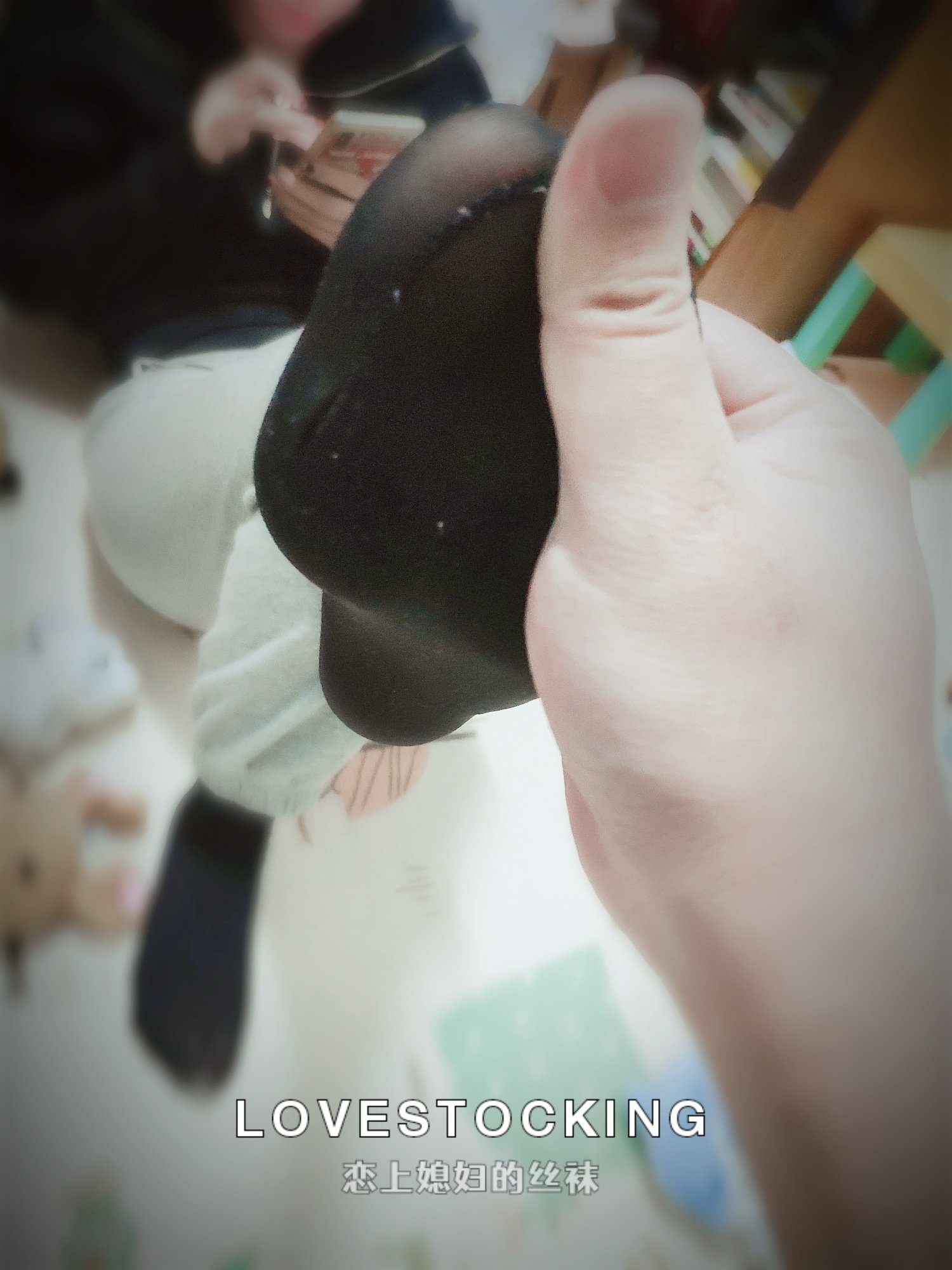 恋上媳妇的丝袜 on Twitter: "吃完饭一边陪娃 一边盘jio 两不误😏😏 https://t.co/T6QH8l8gBH" / Twitter