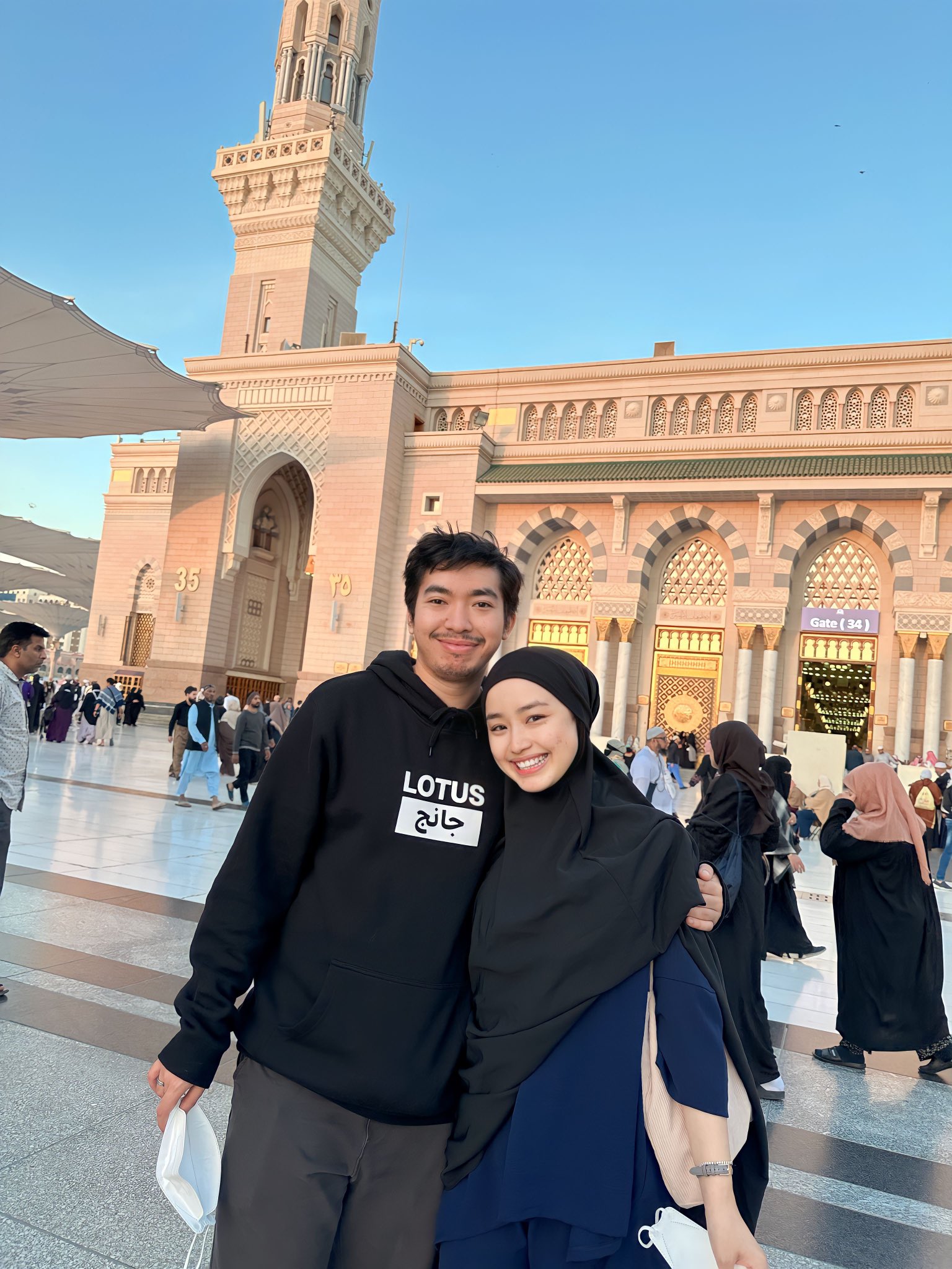 aida on Twitter: "al madinah & mecca 🕌🕋 https://t.co/VDHnr6cMT0" / Twitter