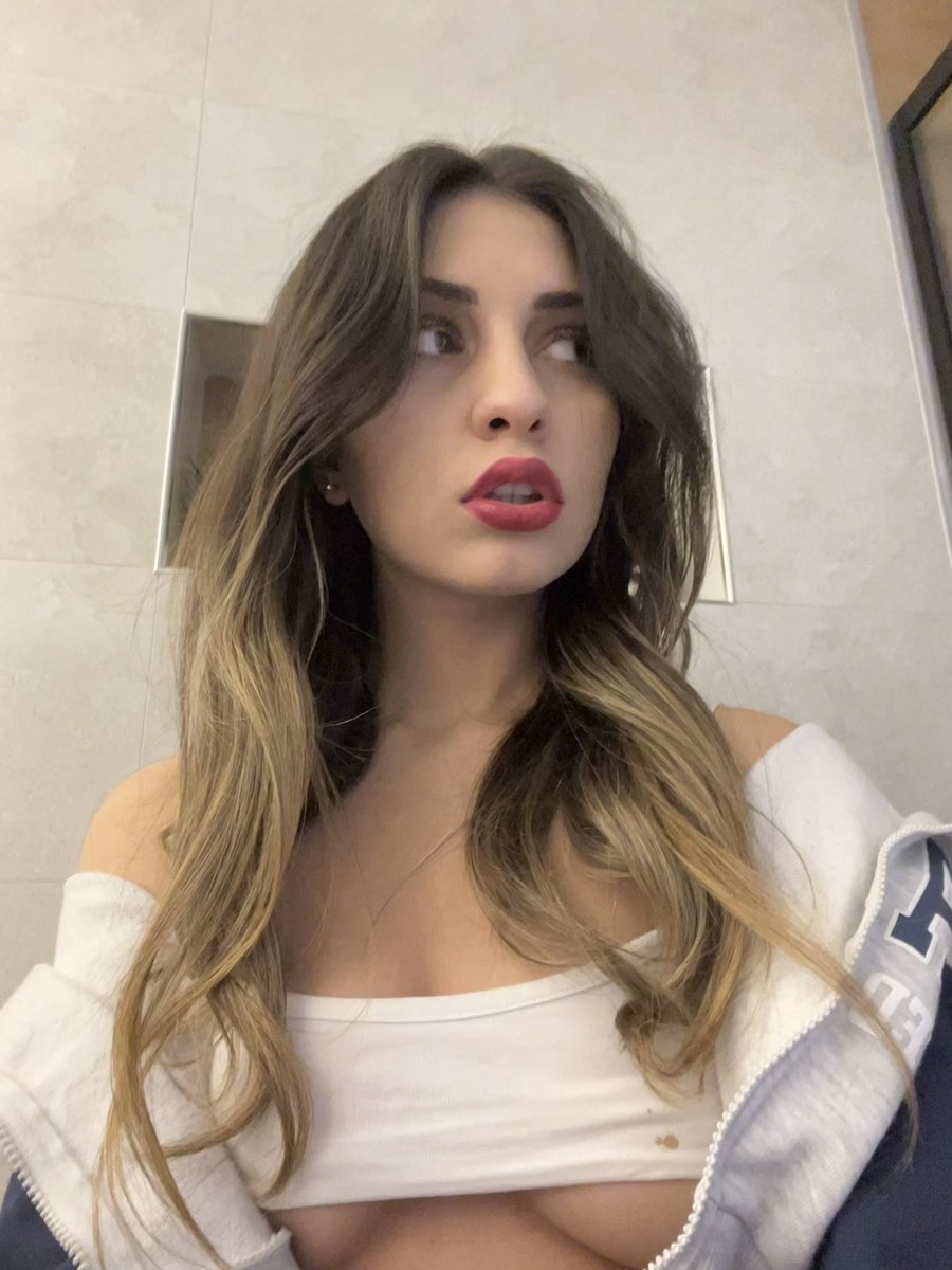 YEDNUL on Twitter: "Hello ben geldimmmm 💓🤭🤗"