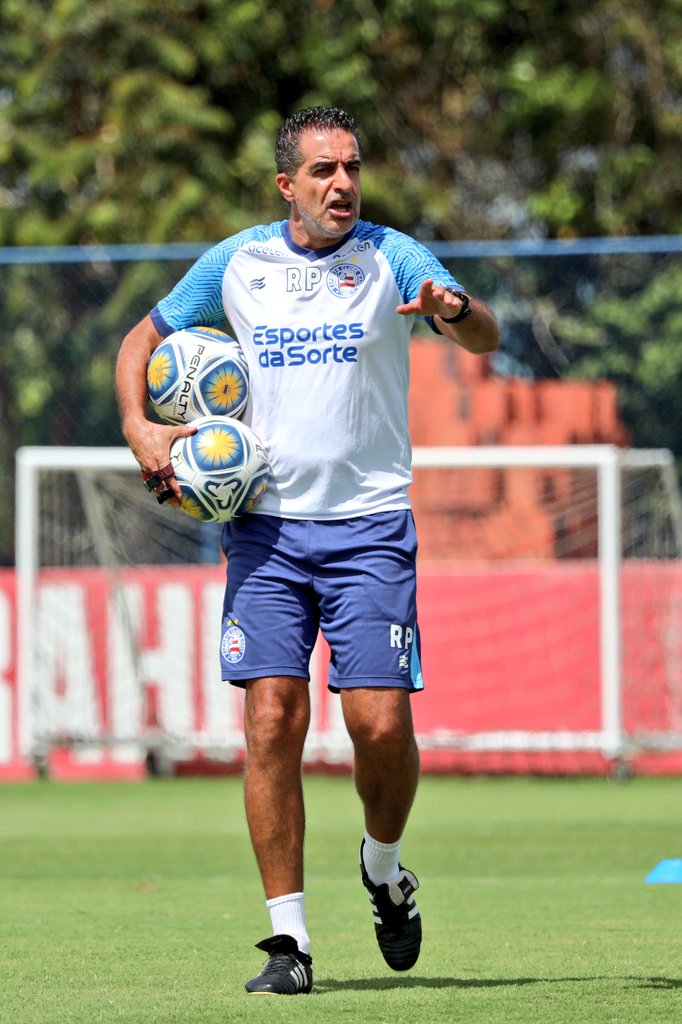 Esporte Clube Bahia on Twitter: "📸 Tático, vídeo, bola parada, atividade técnica... Veja a ...