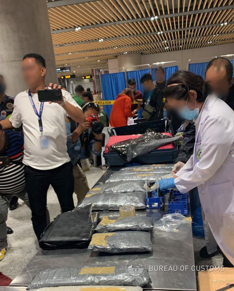 News5 on Twitter: "Nasabat ng Bureau of Customs-Port of Cebu-Subport of Mactan ang nasa 17 kilos ...