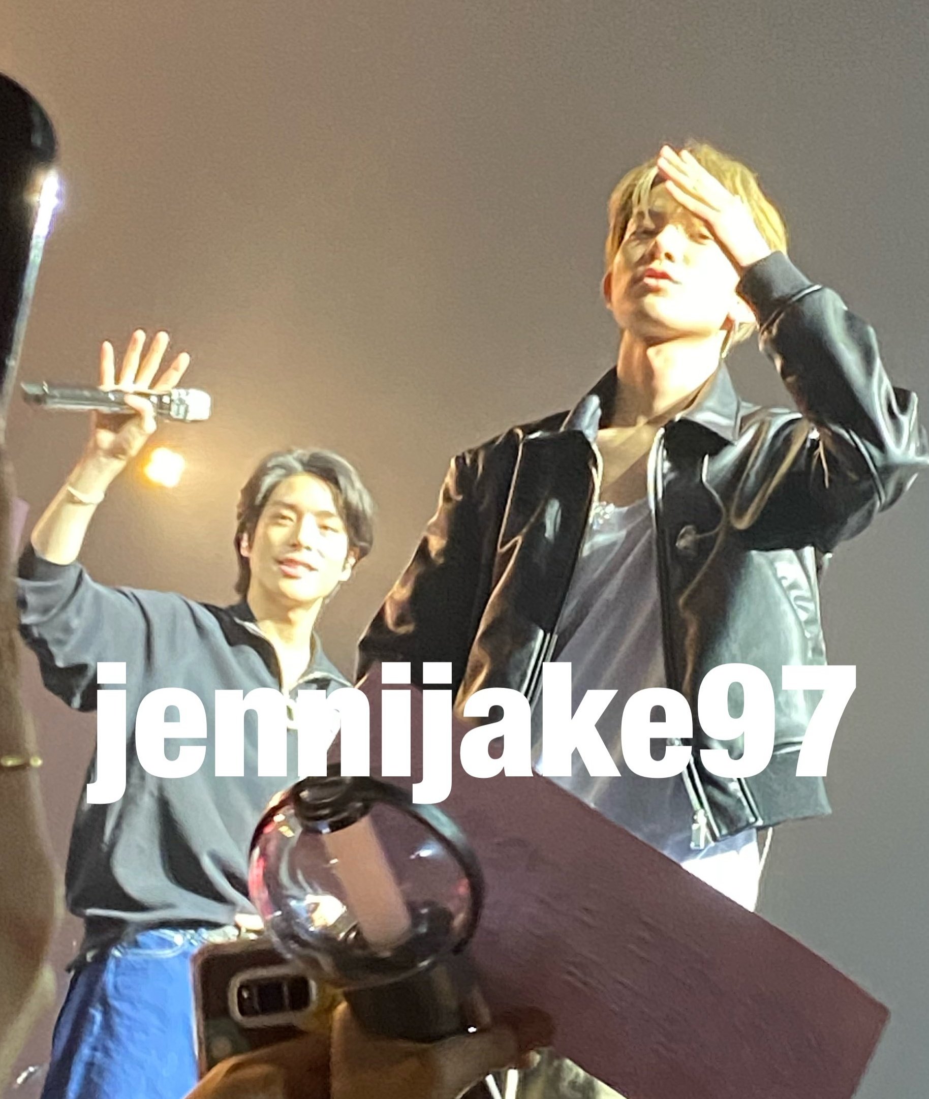 heejake pics (@heejakepics) / Twitter