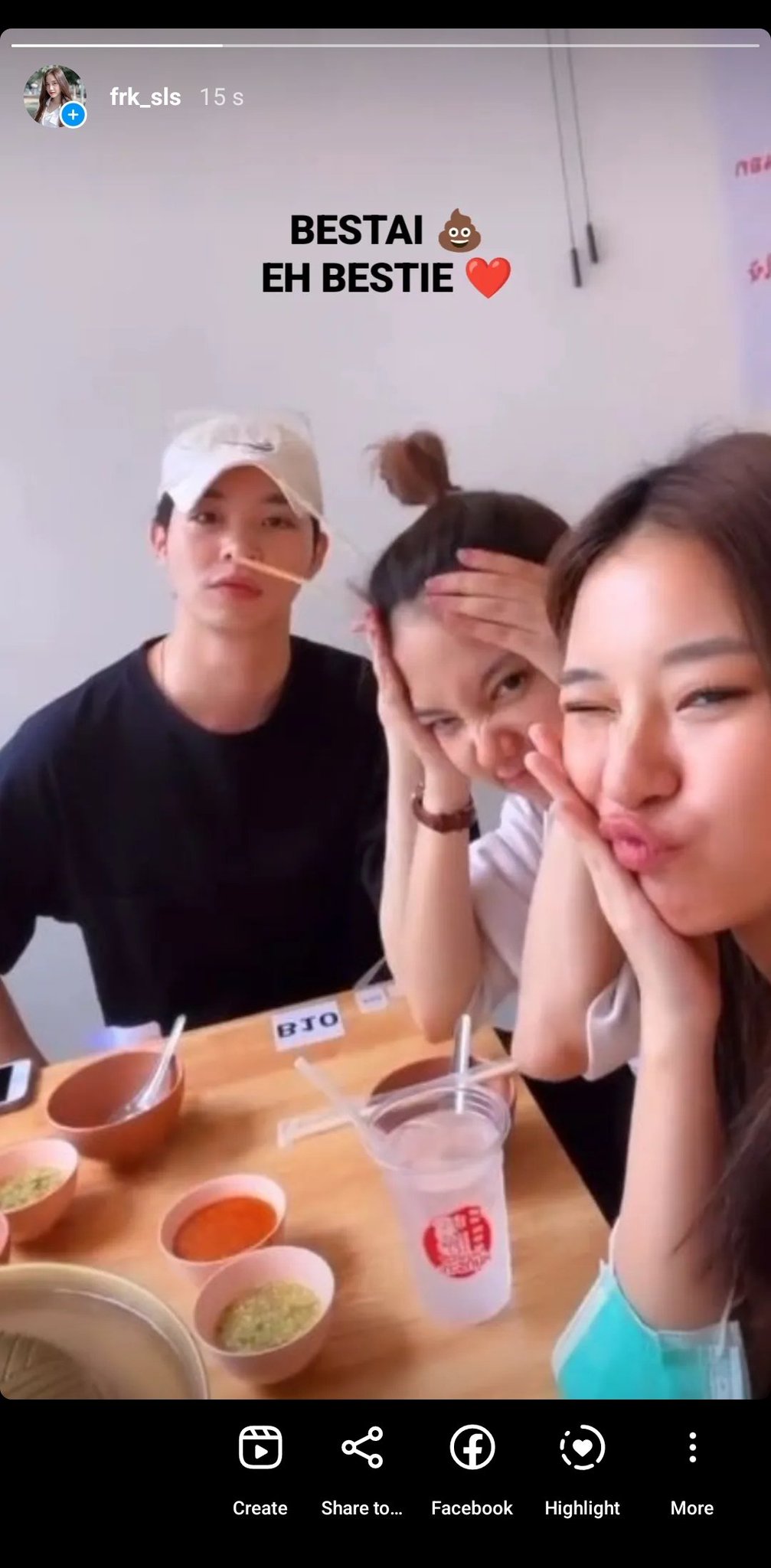 𝑭𝒓𝒆𝒆𝒏𝑩𝒆𝒄𝒌𝒚 𝒂𝒖 𝒍𝒐𝒌𝒂𝒍 📌 ᴺ' ˢʰⁱᵉ on Twitter: "135⎯ 𝑴𝒂𝒌𝒆 𝒀𝒐𝒖 𝑺𝒎𝒊𝒍𝒆 ᶜᴸᴮᴷ(?) https://t.co/7VUIePJy8L ...