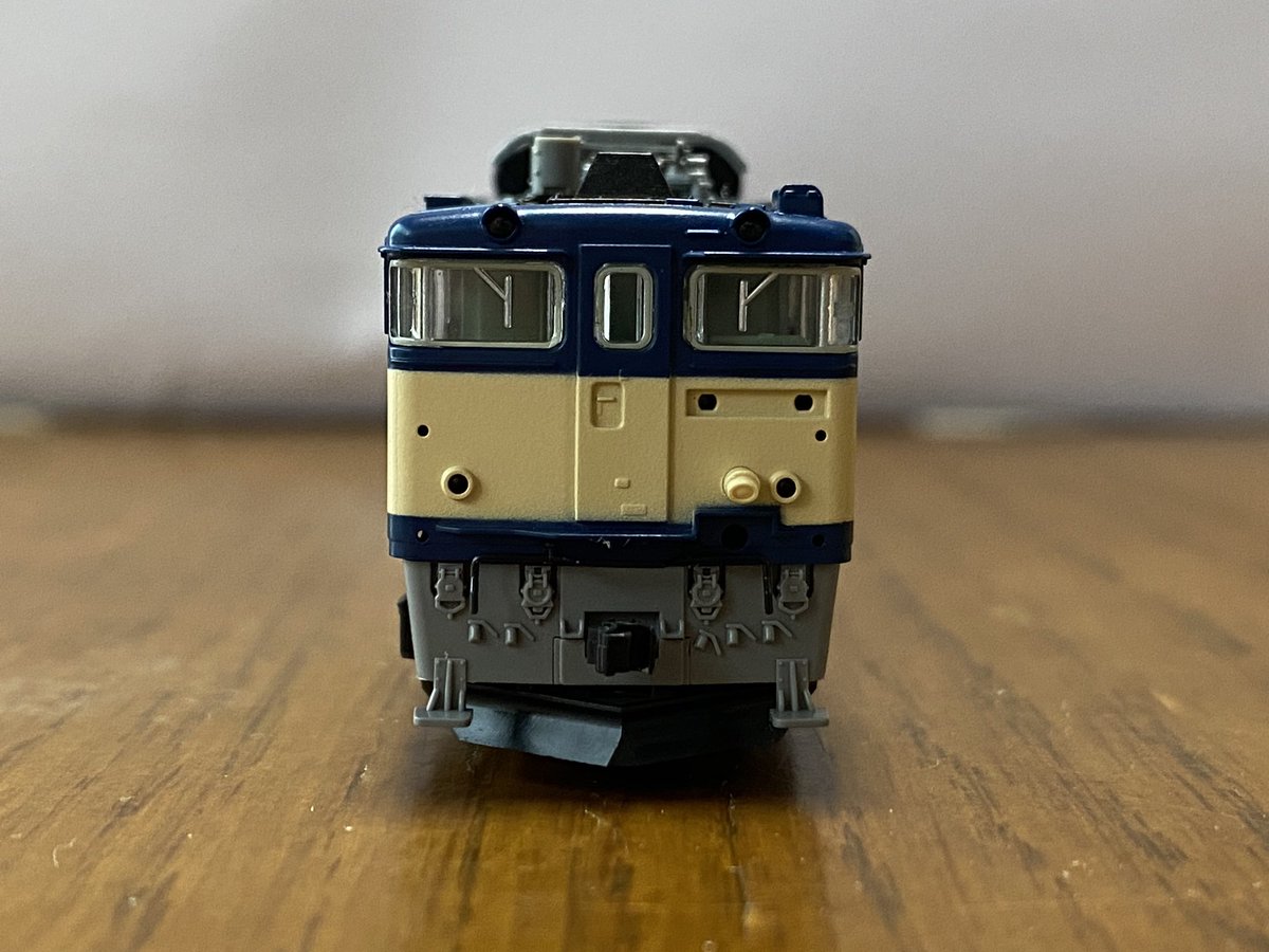 パー栗 on Twitter: "ホビセンから先日発売のEF64 1000 灰HゴムガラスセットでTOMIXの EF64 1000 後期型を黒Hゴム→灰Hゴムにしてみました"