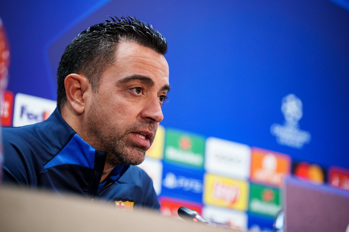 Xavi on the importance of having a fourth midfielder on a team: "I ...