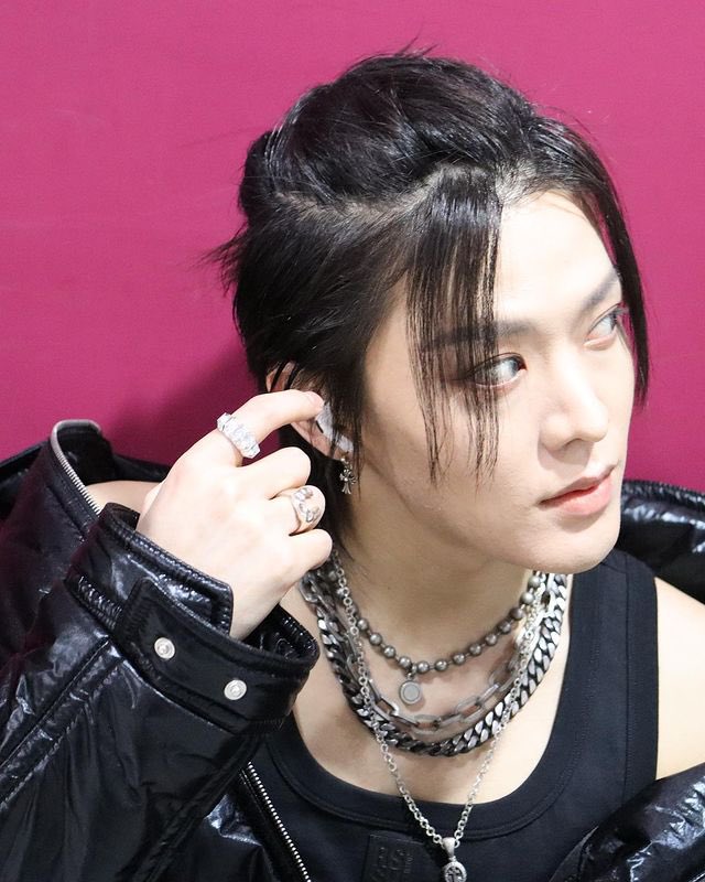 BT ૮₍˶ᵔ ᵕ ᵔ˶₎ა Ballin' big time and I say Ay-yo on Twitter: "RT @NAKAMOTO_TH: [230204] yuta’s ...