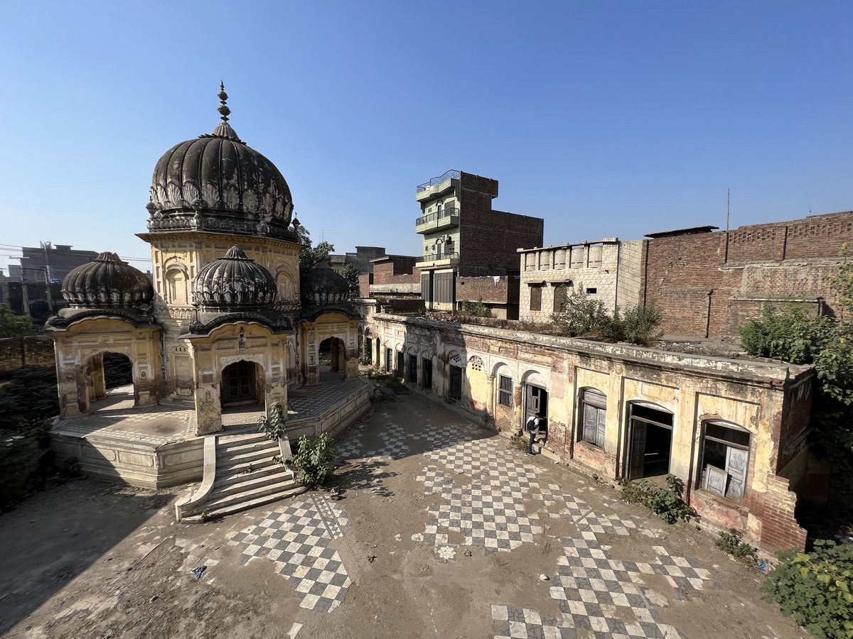 Punjabi Rooh on Twitter: "RT @_mwaseem_: Atma Ram ji shrine #gujranwala ...