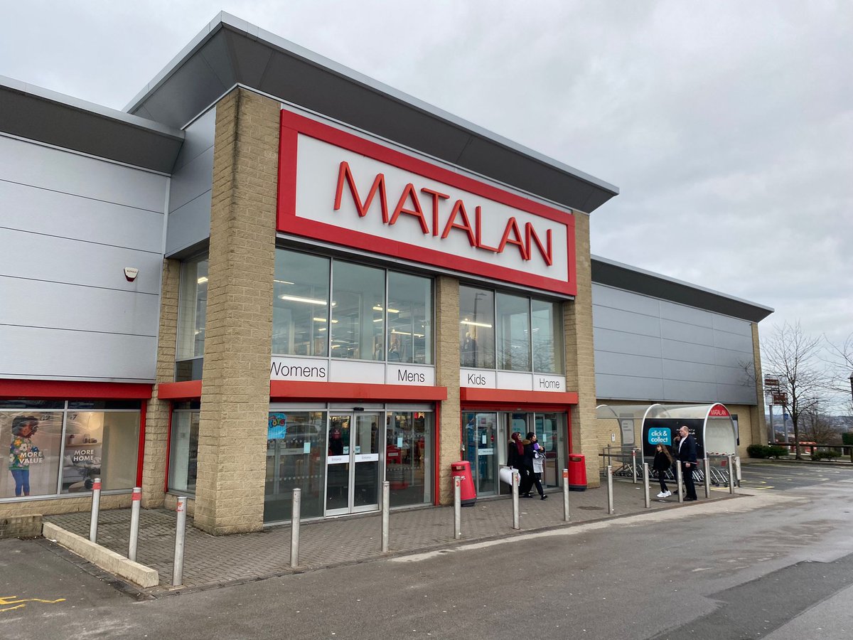 Bradford Bulls on Twitter: "🙌 | Next up for our Academy and Scholars... 🎟️ | Handing out FREE ...