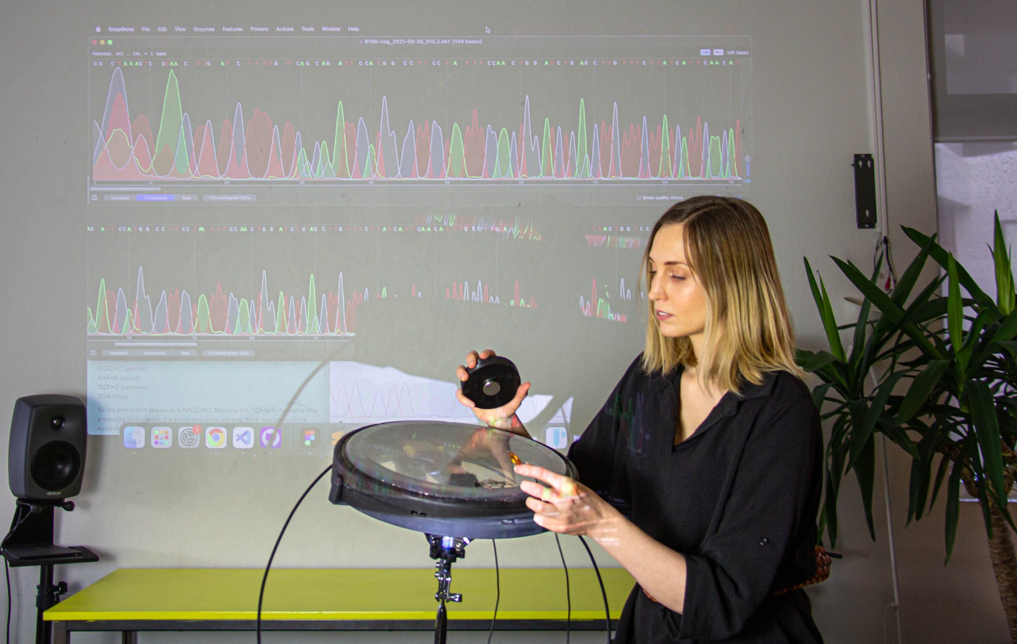 emute lab on Twitter: "Interested in a PhD scholarship in Iceland? Our sister lab in Reykjavik ...