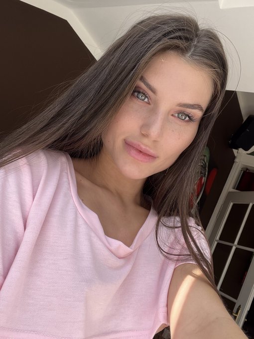 TW Pornstars - Stefany Kyler. The most liked pictures and videos from Twitter for all time. Page 3