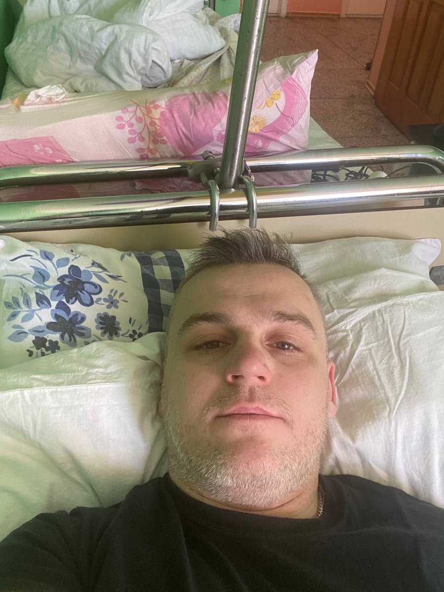 Evil Maksym on Twitter: "👋Привіт. 🪖Це Дмитро, боєць 206 БТРО. Під час виконання бойового ...