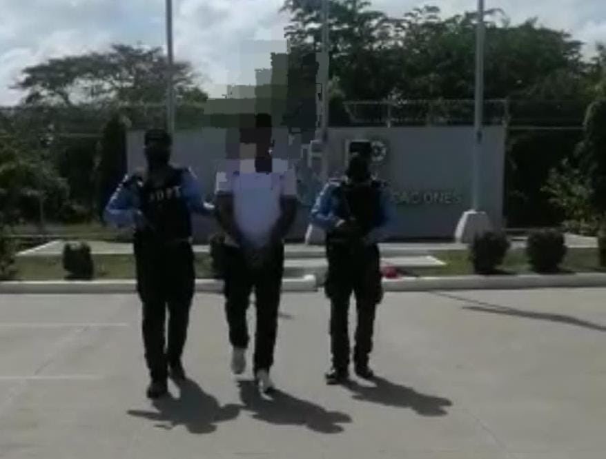 Policía Nacional De Honduras On Twitter Individuo Es Arrestado Por