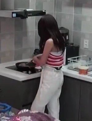 Vira🌸 on Twitter: "Wait I just realized syeon was doing shasha's mission🥹"