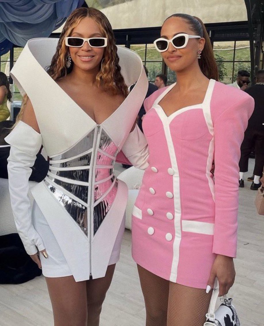 BEYHIVE.com.br on Twitter: "BEY 🥹 https://t.co/IMDodTVWR4" / Twitter