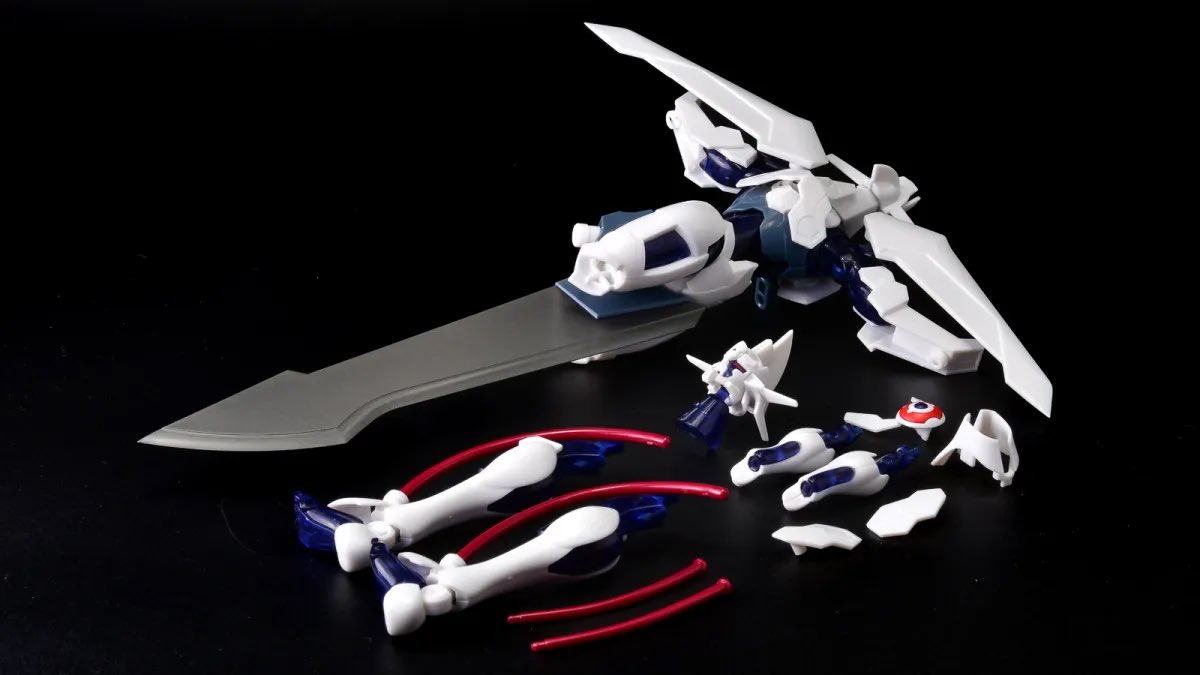 メカスマ【公式】 on Twitter: "RT @NippperCom: プラモだからできる大胆な取捨選択を楽しめる！！可動やクリアーパーツの工夫も組んでいて超楽しいです。完成後も19cmと ...