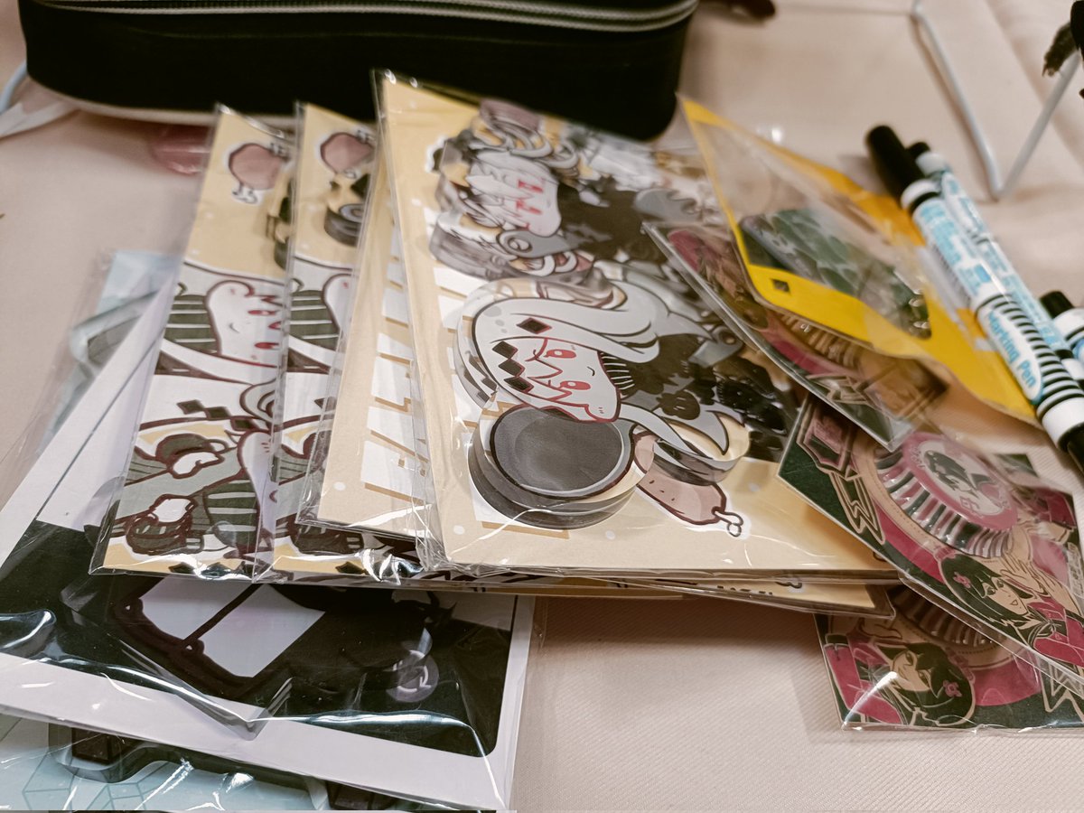 「完售感謝 」海翼(カイ ヨク)@台湾FF41三日全參N37の漫画