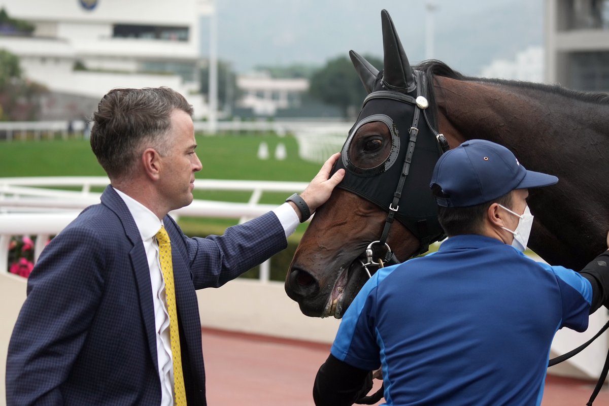 Sixth Generation gets some post-race ️ from @JamieRichards3 after his ...
