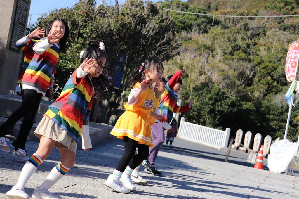 takeuchi_sds on Twitter: "RT @takeuchi_sds: アメブロを投稿しました。 『2/5(日)足摺椿まつり「シミズダンススタジオ」』 https ...